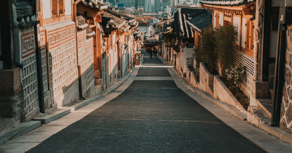 Study Abroad: What, Who, Why, How – The Clarion